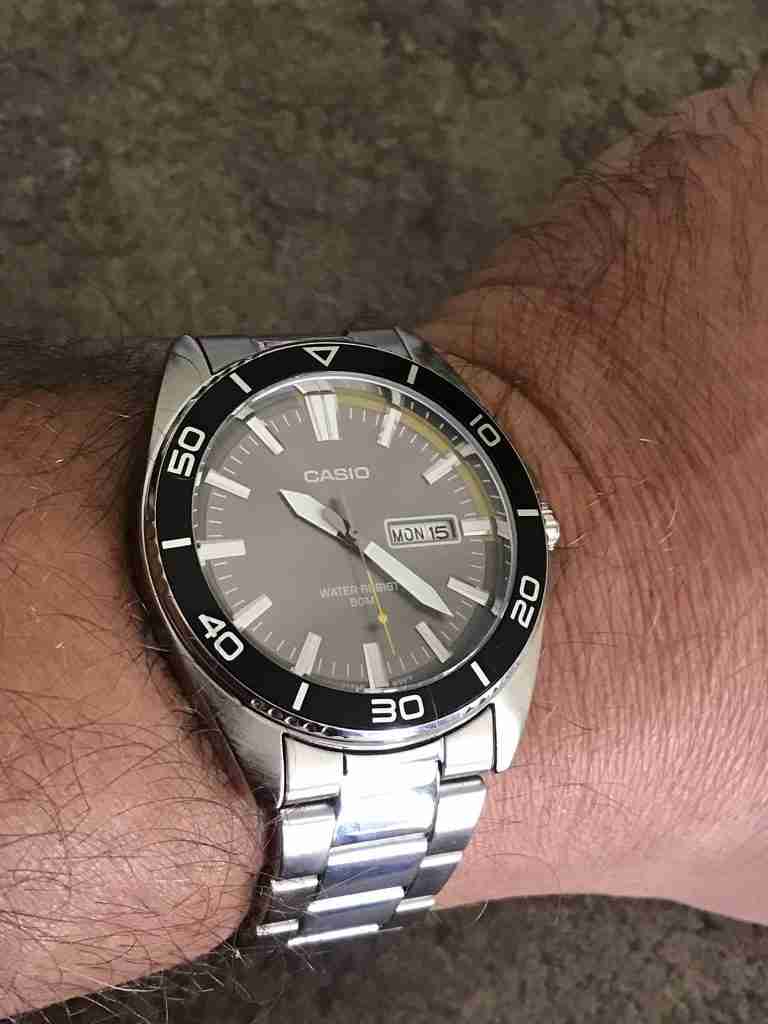 Casio MTD-120D-8AV Stainles Steel Classic Shape Wrist Watch ...